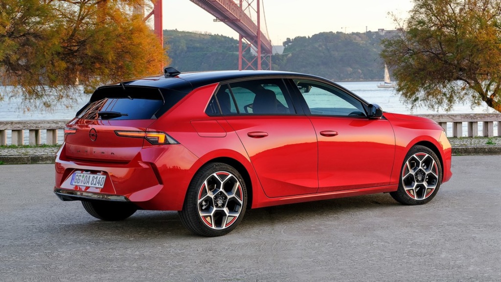Prueba: Opel Astra 2023 híbrido enchufable GS Line