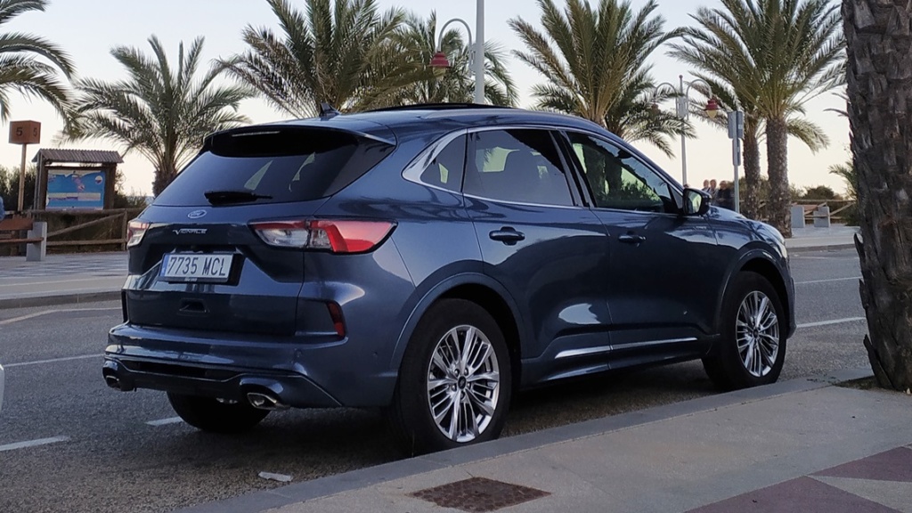 Prueba: Ford Kuga 2023 FHEV Vignale